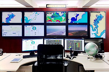 J-Marine GIS Implementation Example｜JRC（Japan Radio Co.,Ltd.）